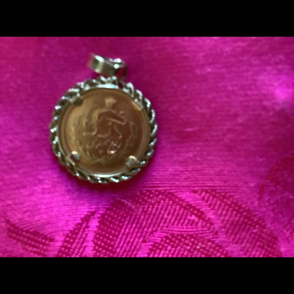 Iran Gold Pahlavi Coin Pendant - Gem
